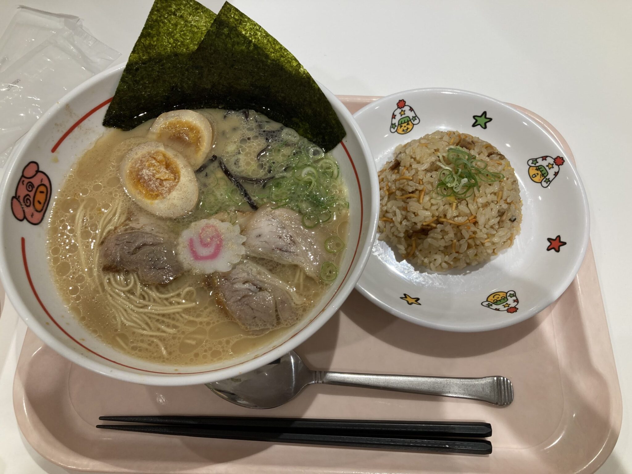 おやつタウンに行ってきたよレビュー感想 2025年 | ニコニコちびちゃん